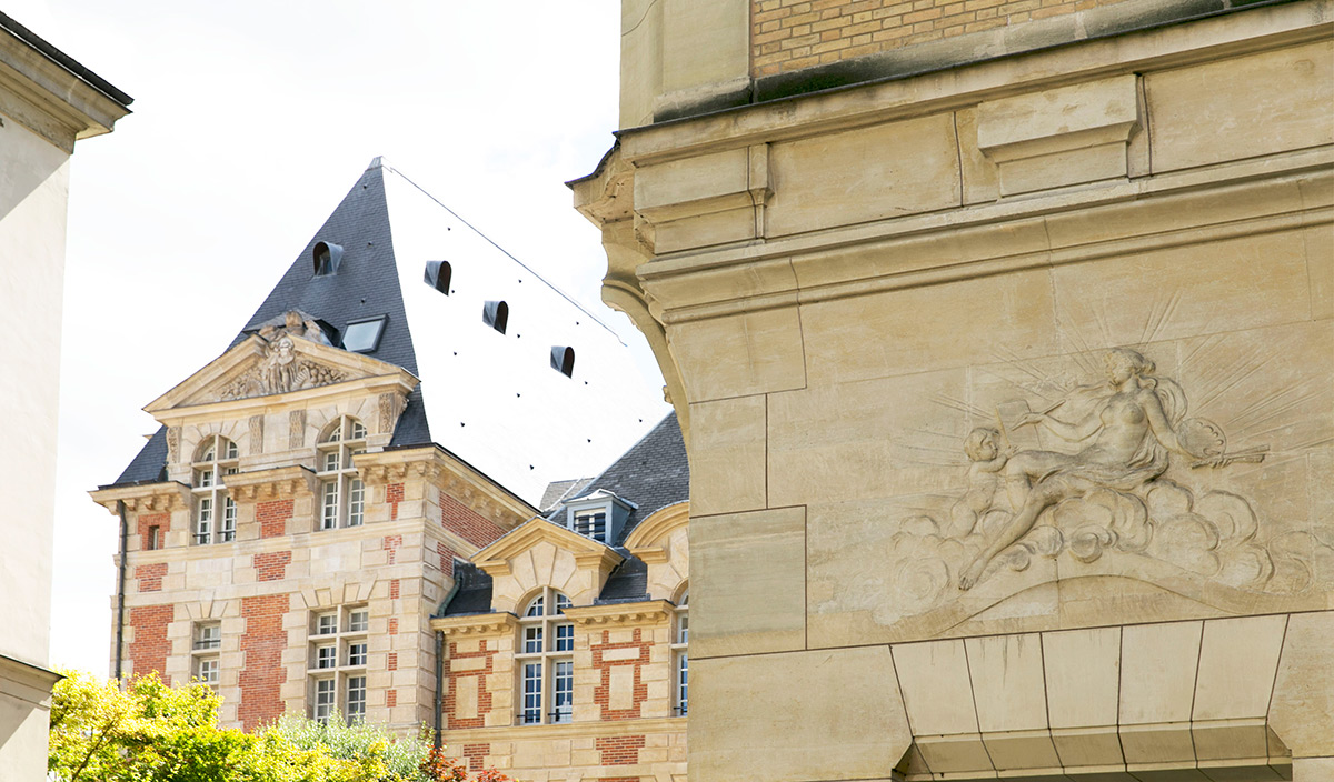 The prettiest squares and most romantic places to visit in Paris