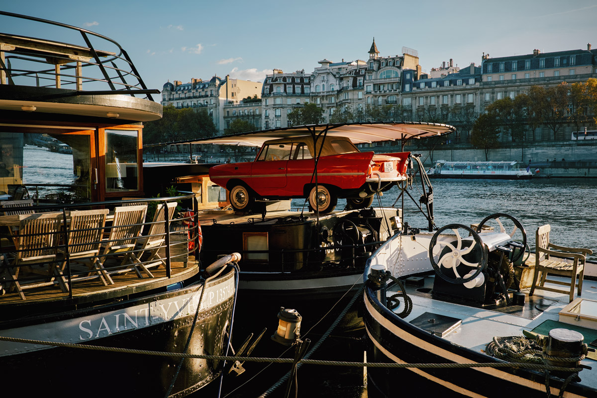 Scenes of Parisian Life – Photographs by Thomas Deschamps