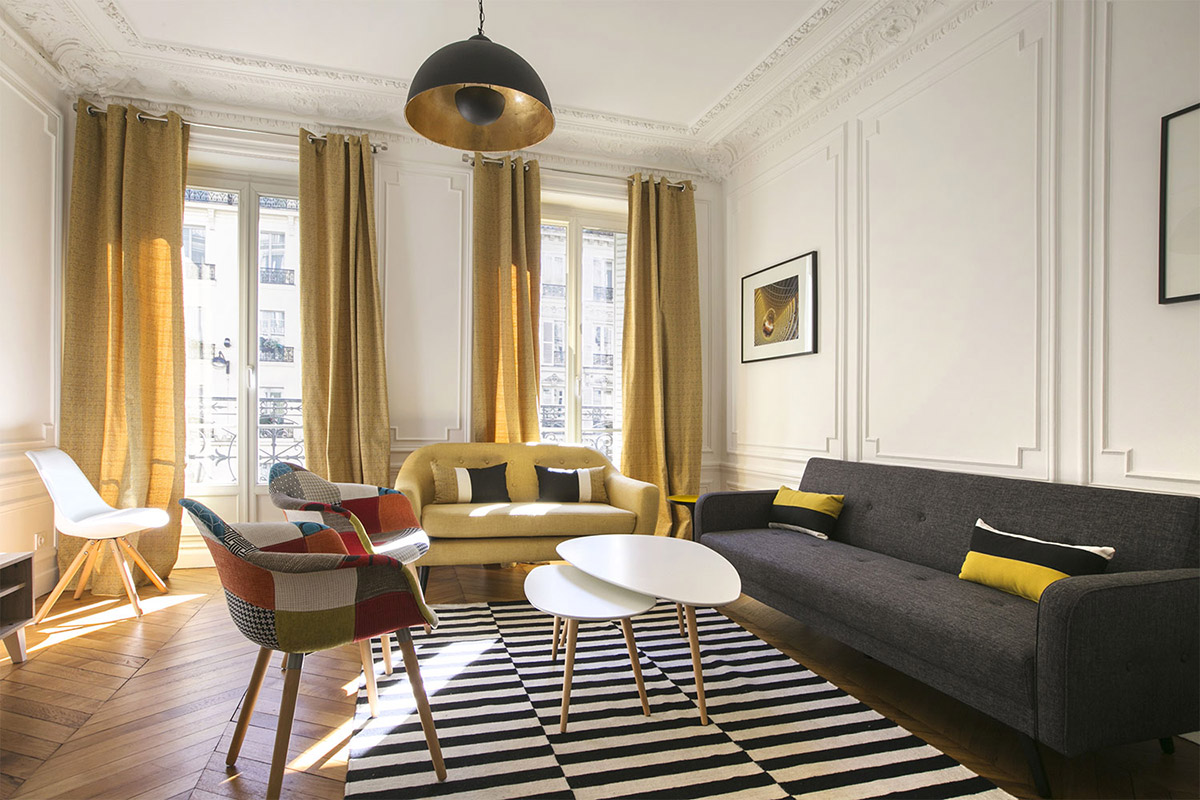 Haussmannian apartment in Paris: timeless elegance with plenty of ...