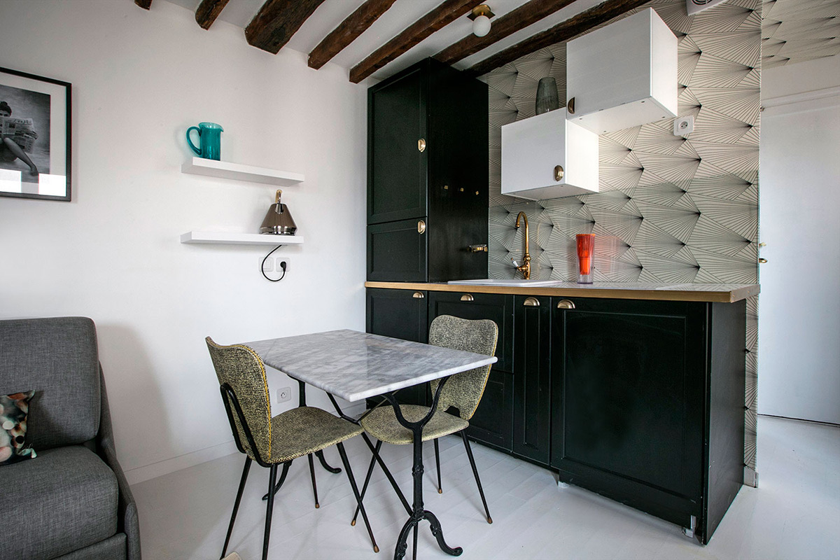 How to renovate and furnish a studio apartment for a long-term rental