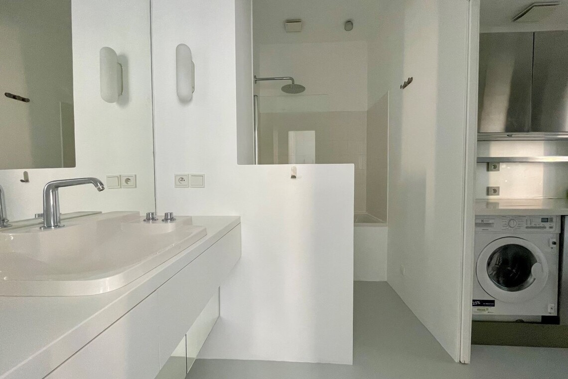 Furnished Apartment for rent rue Volney, Paris | Ref 10133