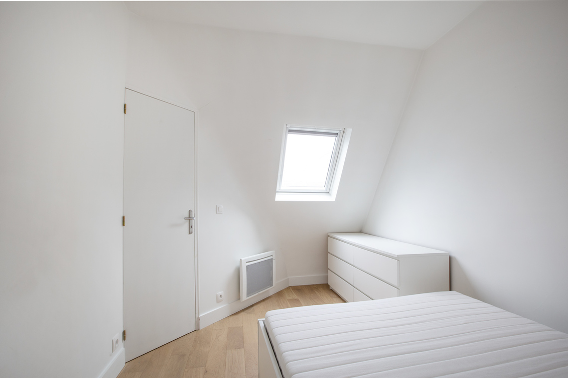 Location appartement meublé de 26 m2 square du Roule à Paris