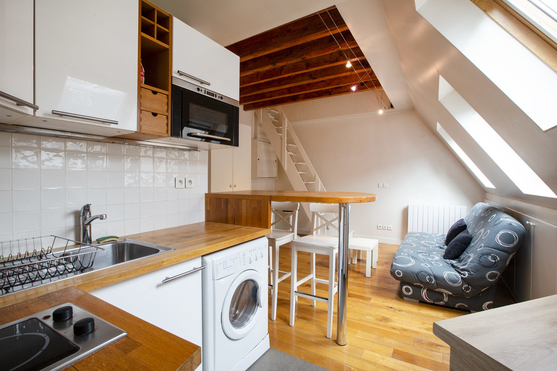 Furnished Apartment for rent square du Roule, Paris | Ref 18825