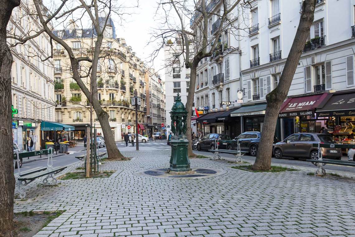 Location appartement meublé de 52 m2 rue Vavin à Paris